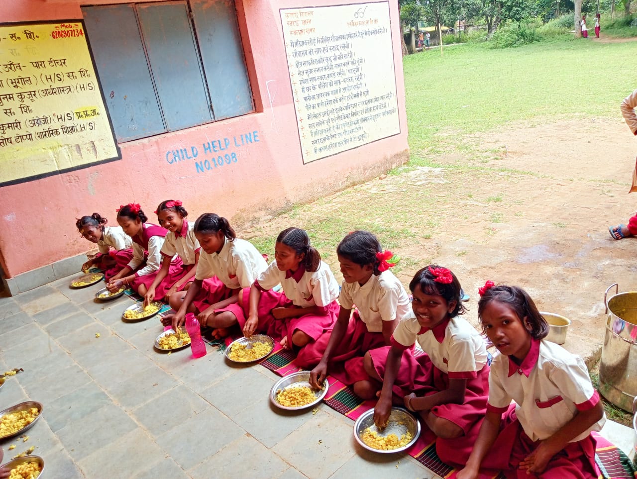 Donate for Children and Support Annamrita Foundation | Food Distribution